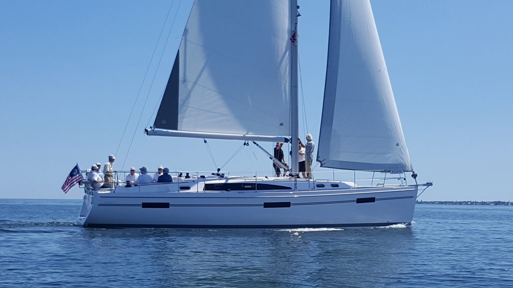 Catalina 425 ‘Circumnavigation’ | Cruising Compass